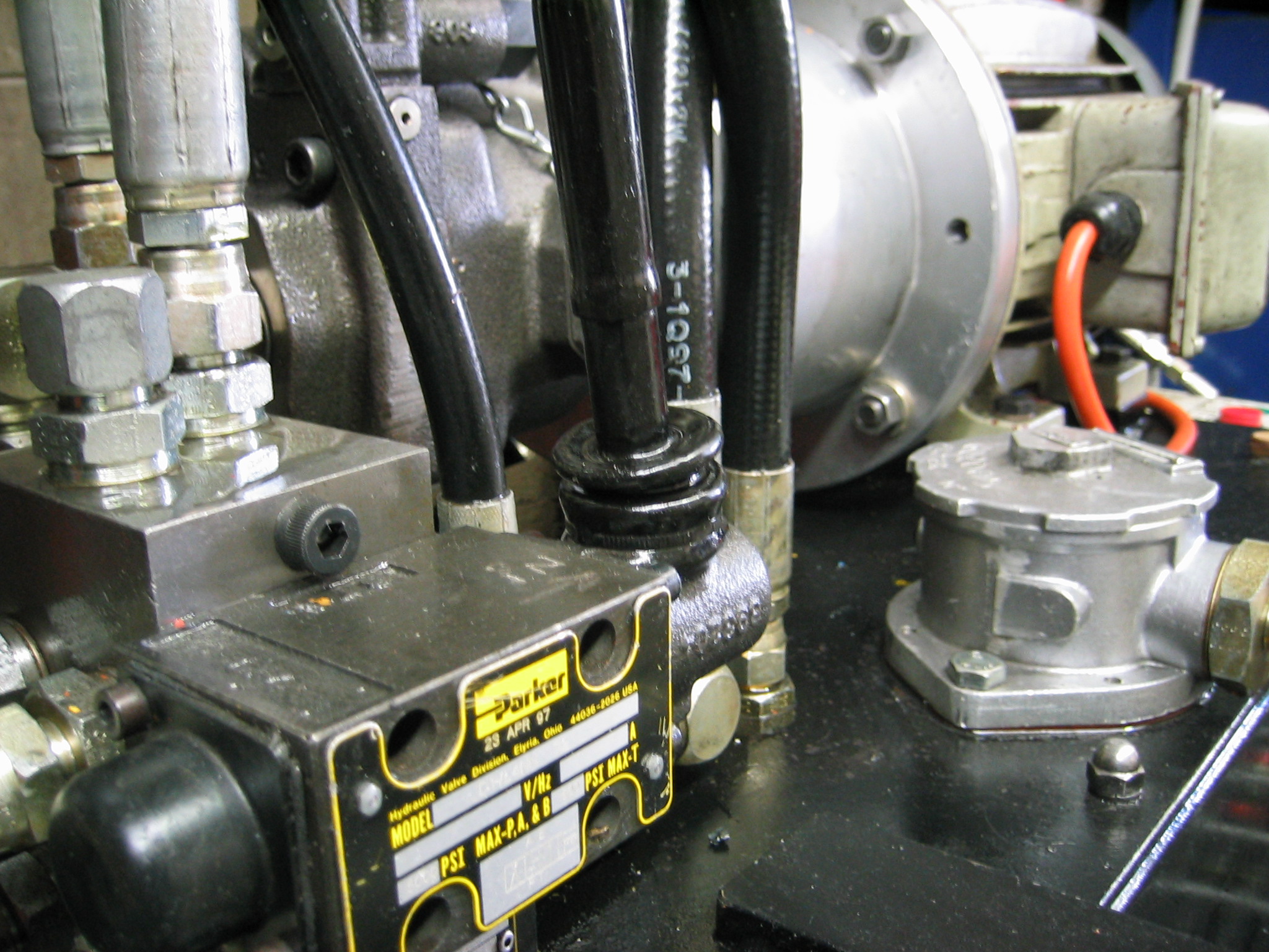 Hydraulic Pumps - Fluid Power Engineering Solutions